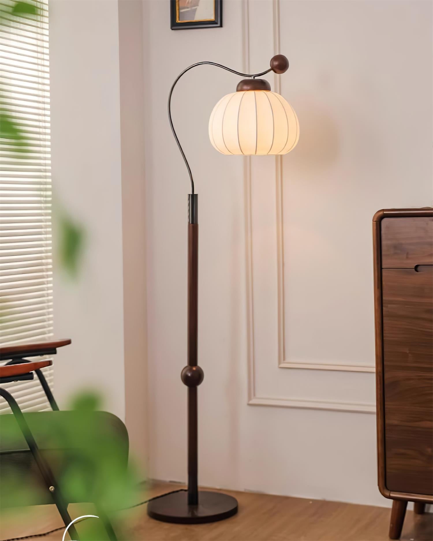 Marisa Floor Lamp – Loonglight